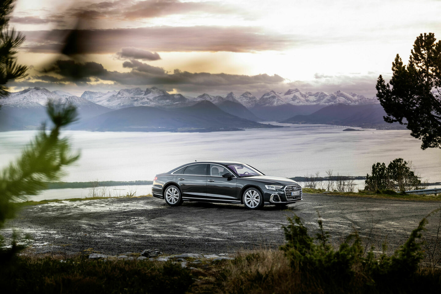 Audi A8 L | Audi MediaCenter