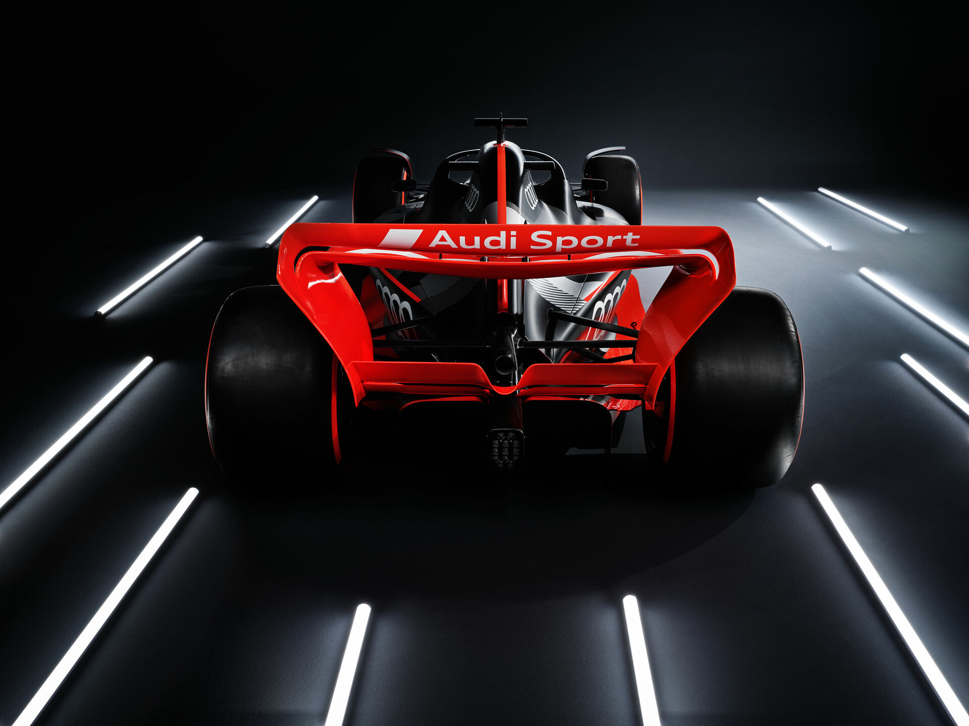 Showcar with Audi F1 launch livery | Audi MediaCenter