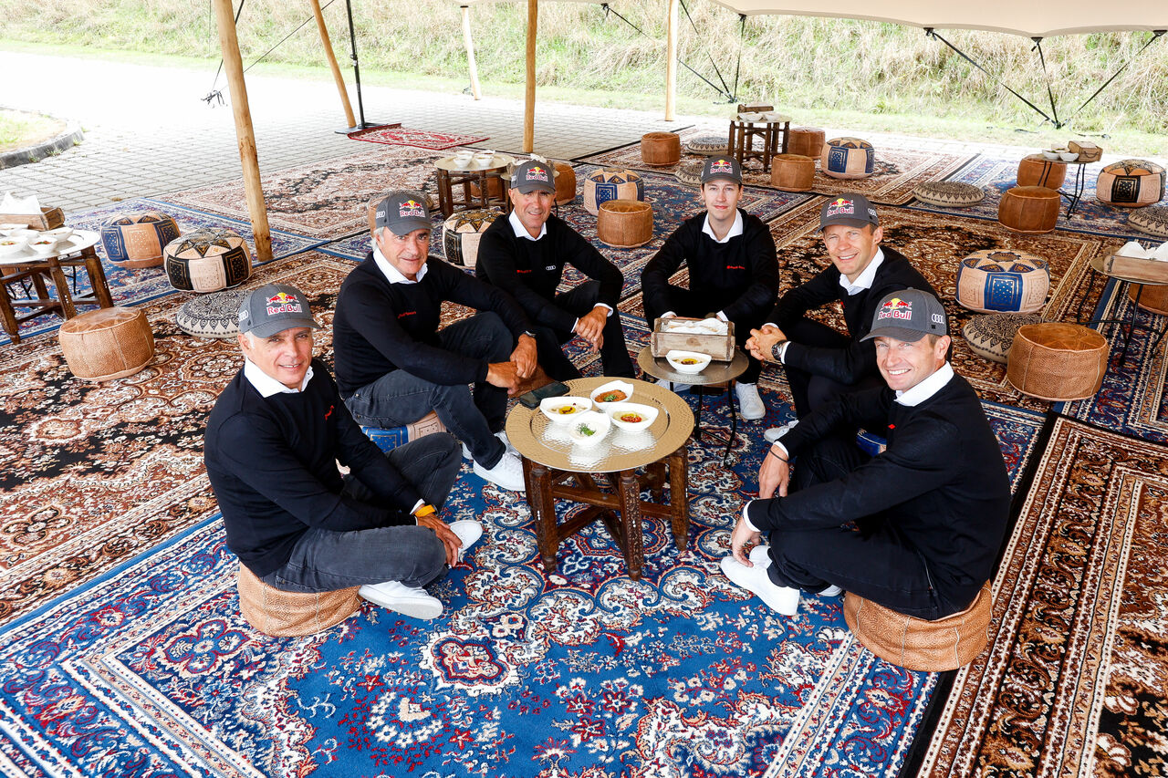 Thorough preparation of the Audi drivers for the Dakar Rally | Audi ...