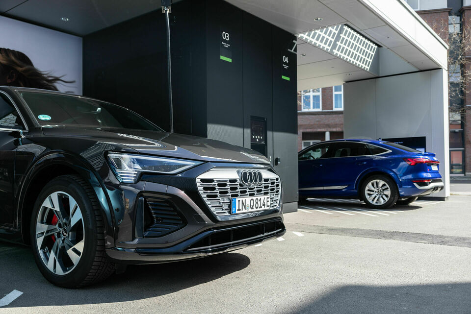Audi charging hub Berlin | Audi MediaCenter