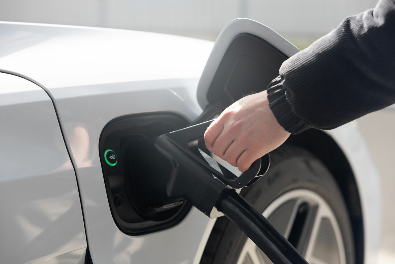 Charging with Audi | Audi MediaCenter