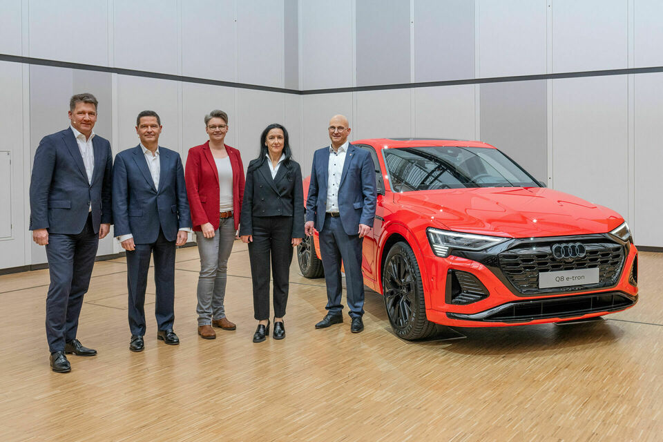 Betriebsversammlung Ingolstadt | Audi MediaCenter
