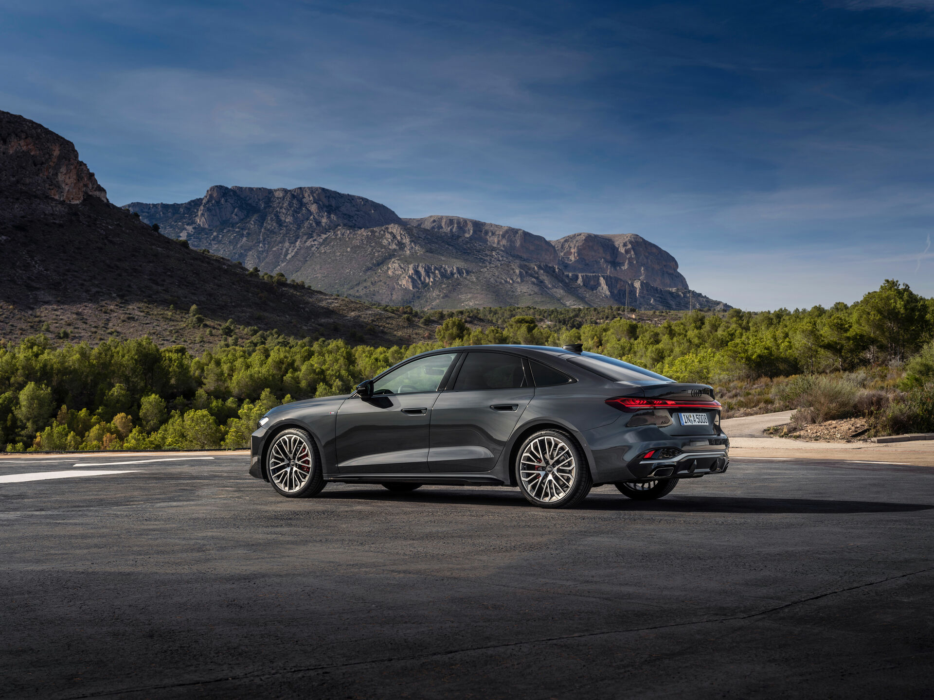 The new Audi A5 models: modern sportiness meets premium proportions ...
