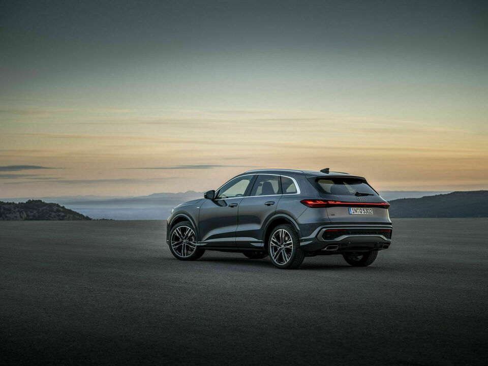 The new Audi Q5 SUV: proven concept in its third generation | Audi ...