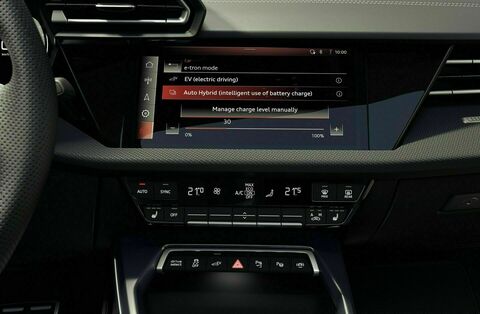Controls, displays, infotainment | Audi MediaCenter