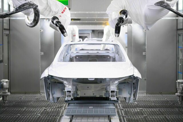 Audi starts production of electric models at its new plant in China ...