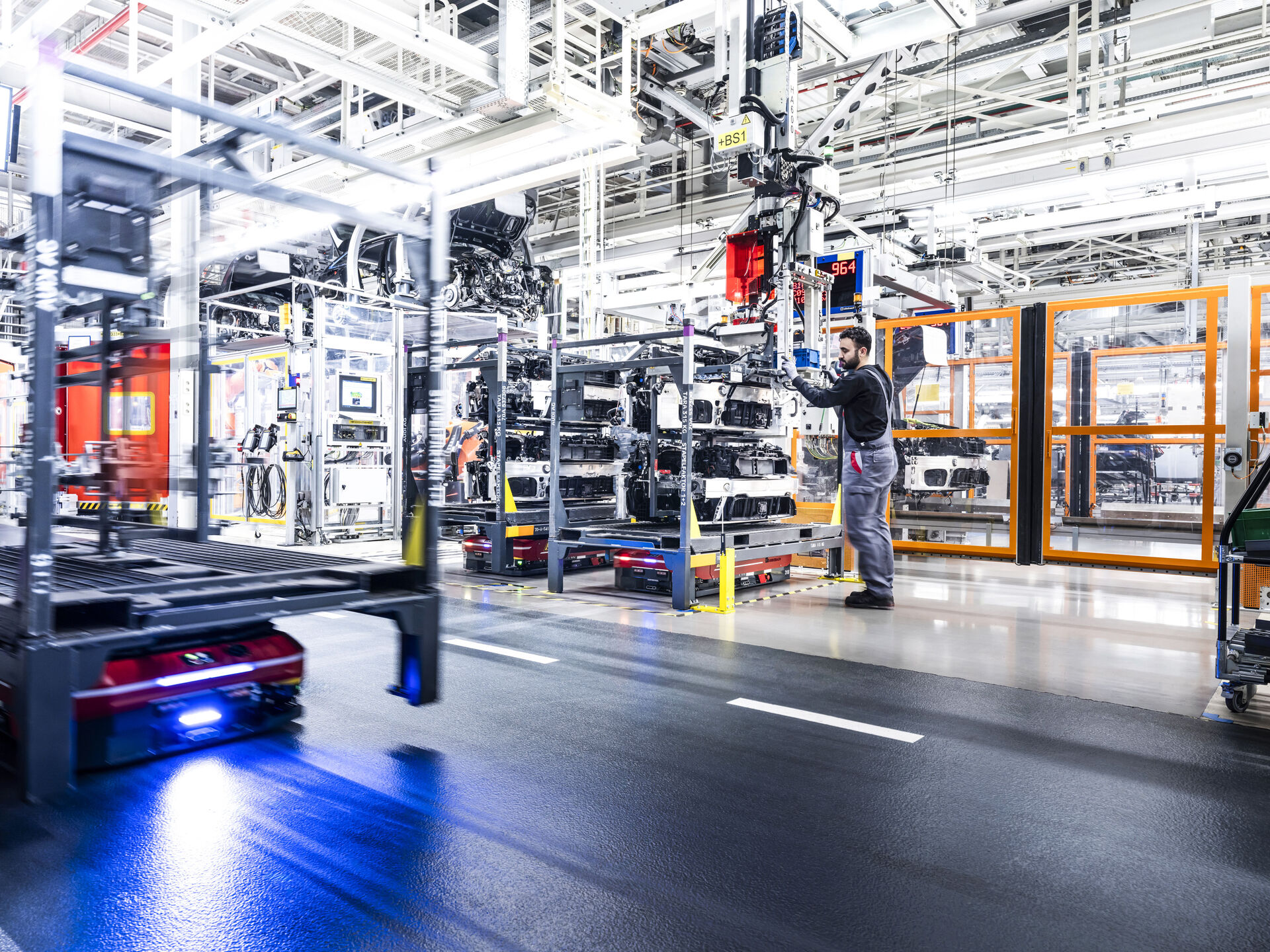 Production and Logistics | Audi MediaCenter
