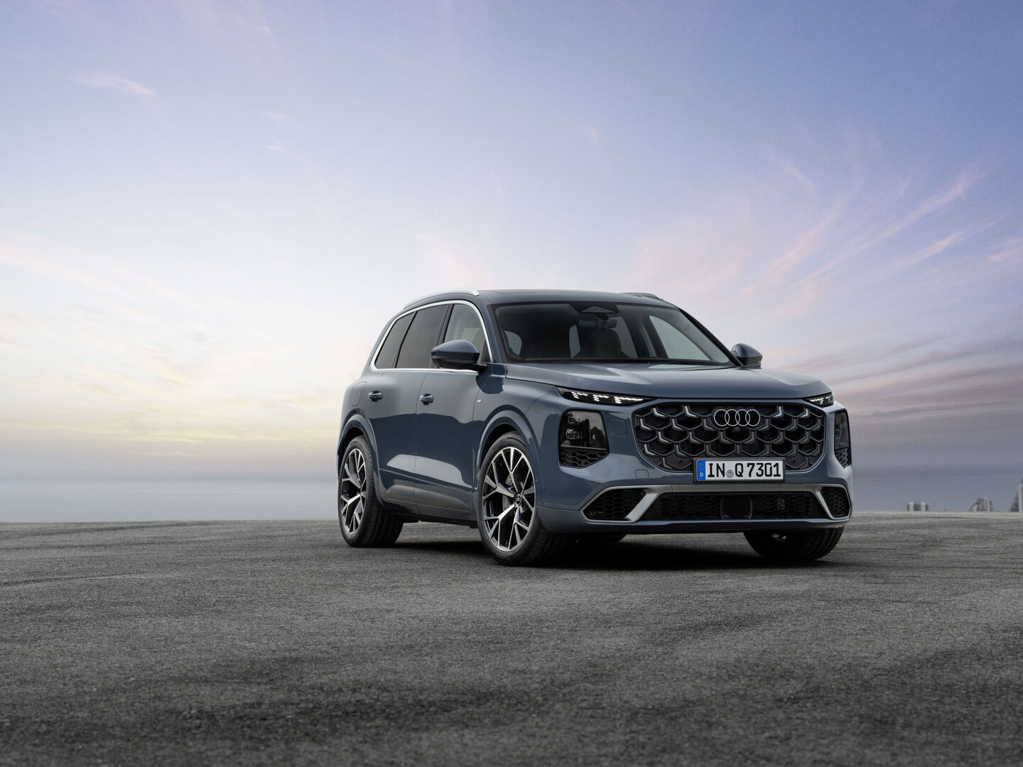 Third generation of the successful SUV: new Audi Q7 combines ...