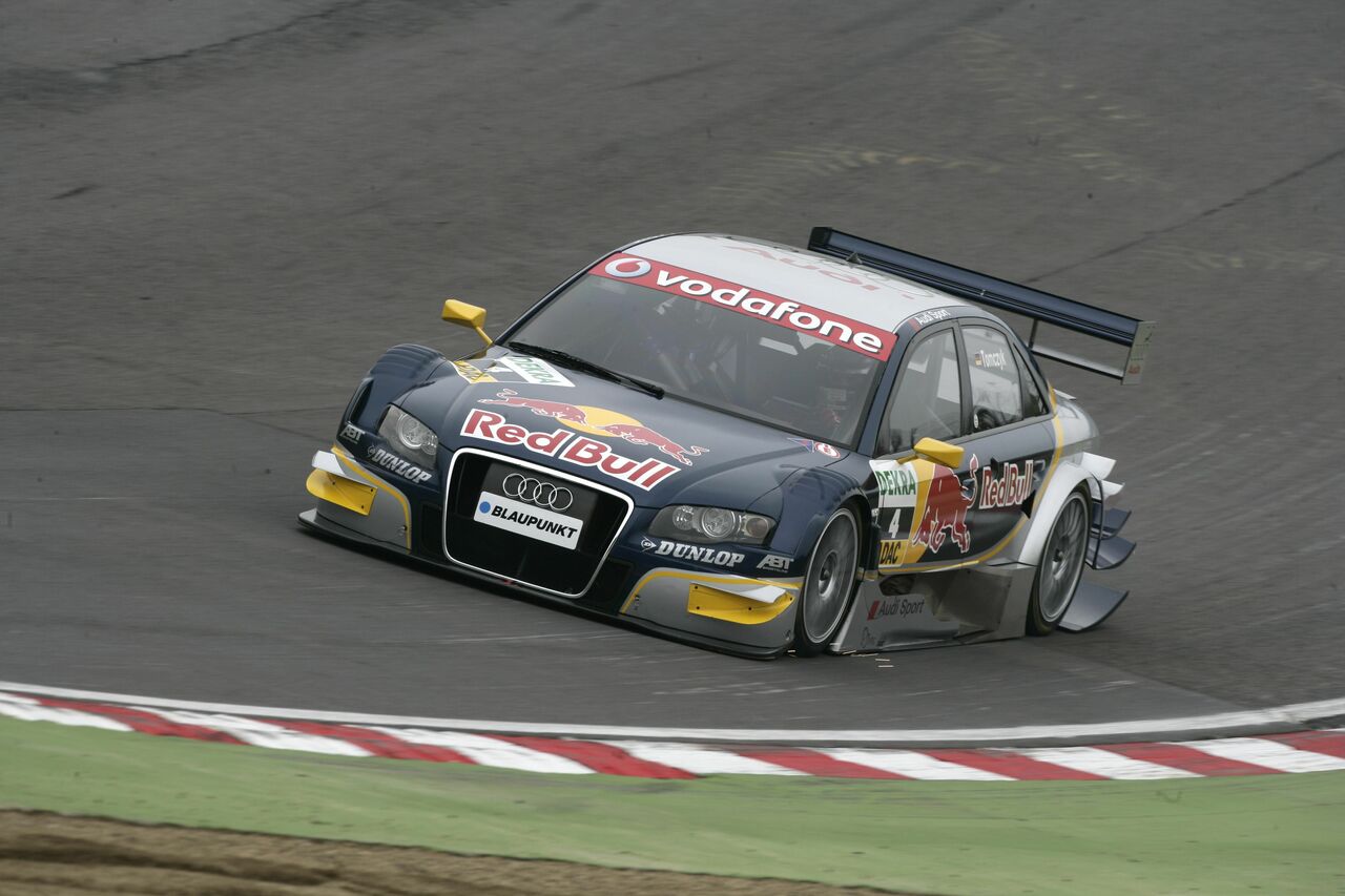 Audi with strong performance at Brands Hatch | Audi MediaCenter