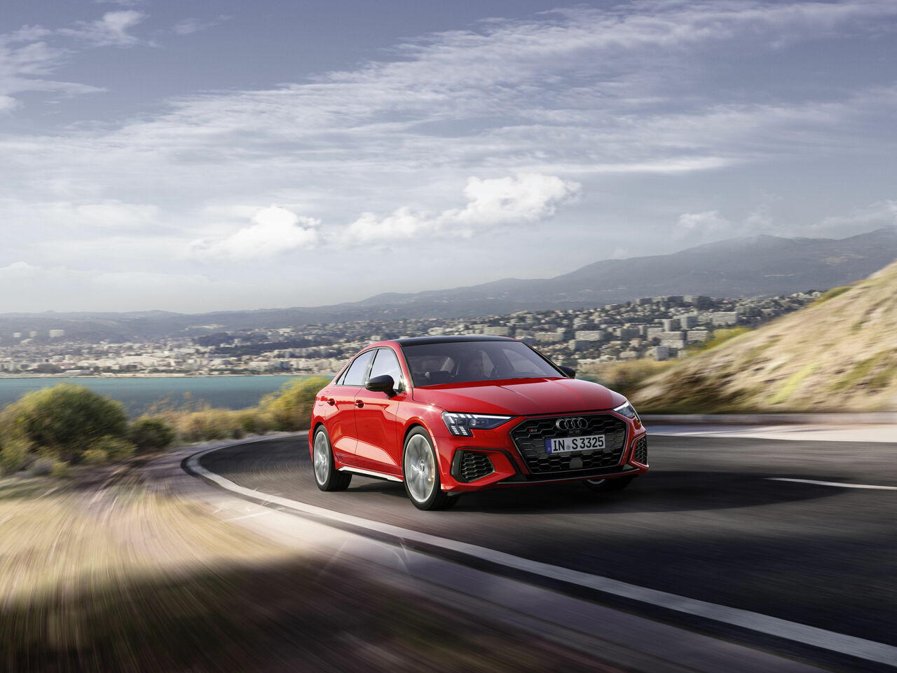 Fully connected and intuitive: infotainment and Audi connect | Audi ...