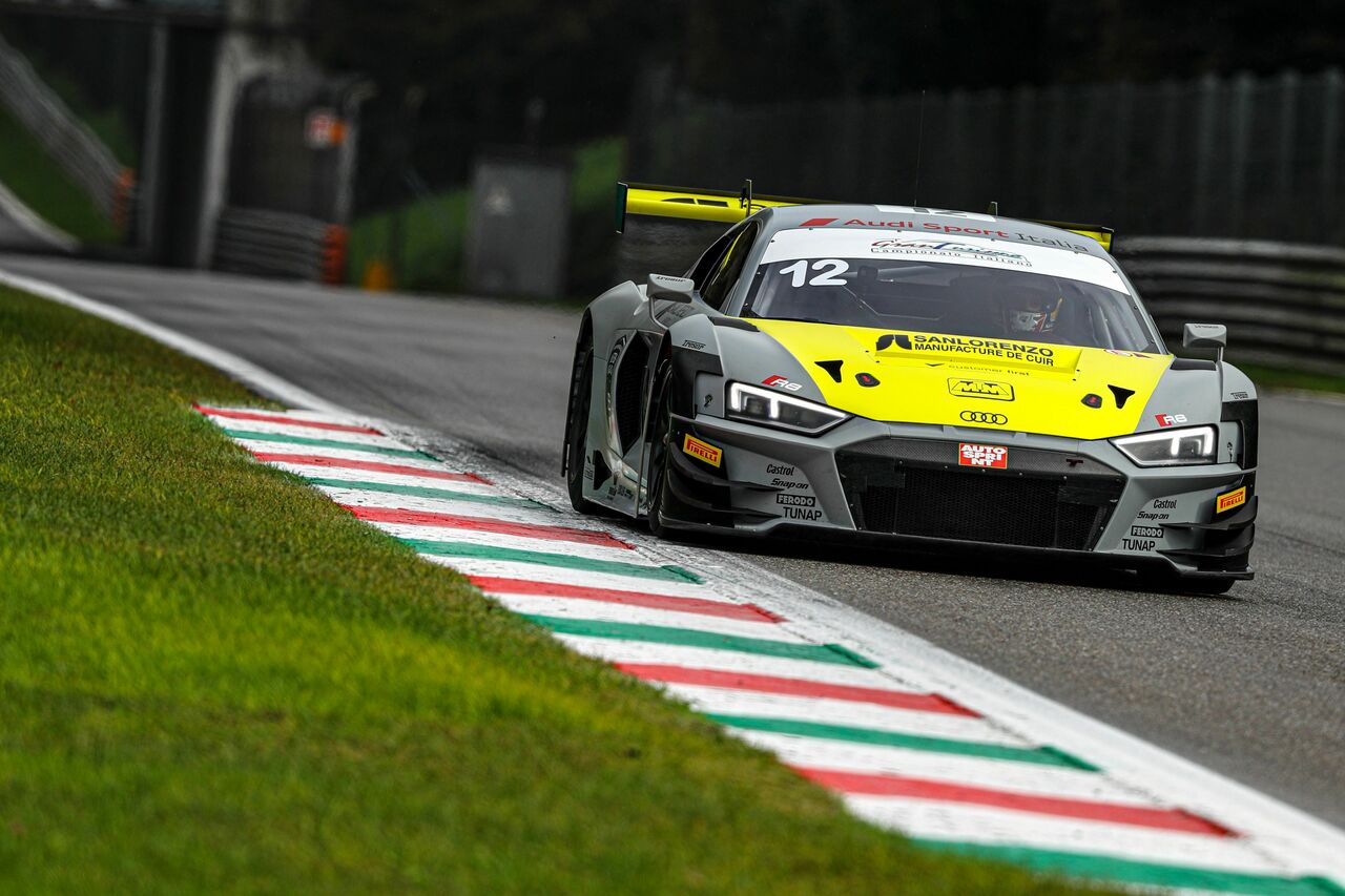 Audi R8 LMS on course for more titles | Audi MediaCenter