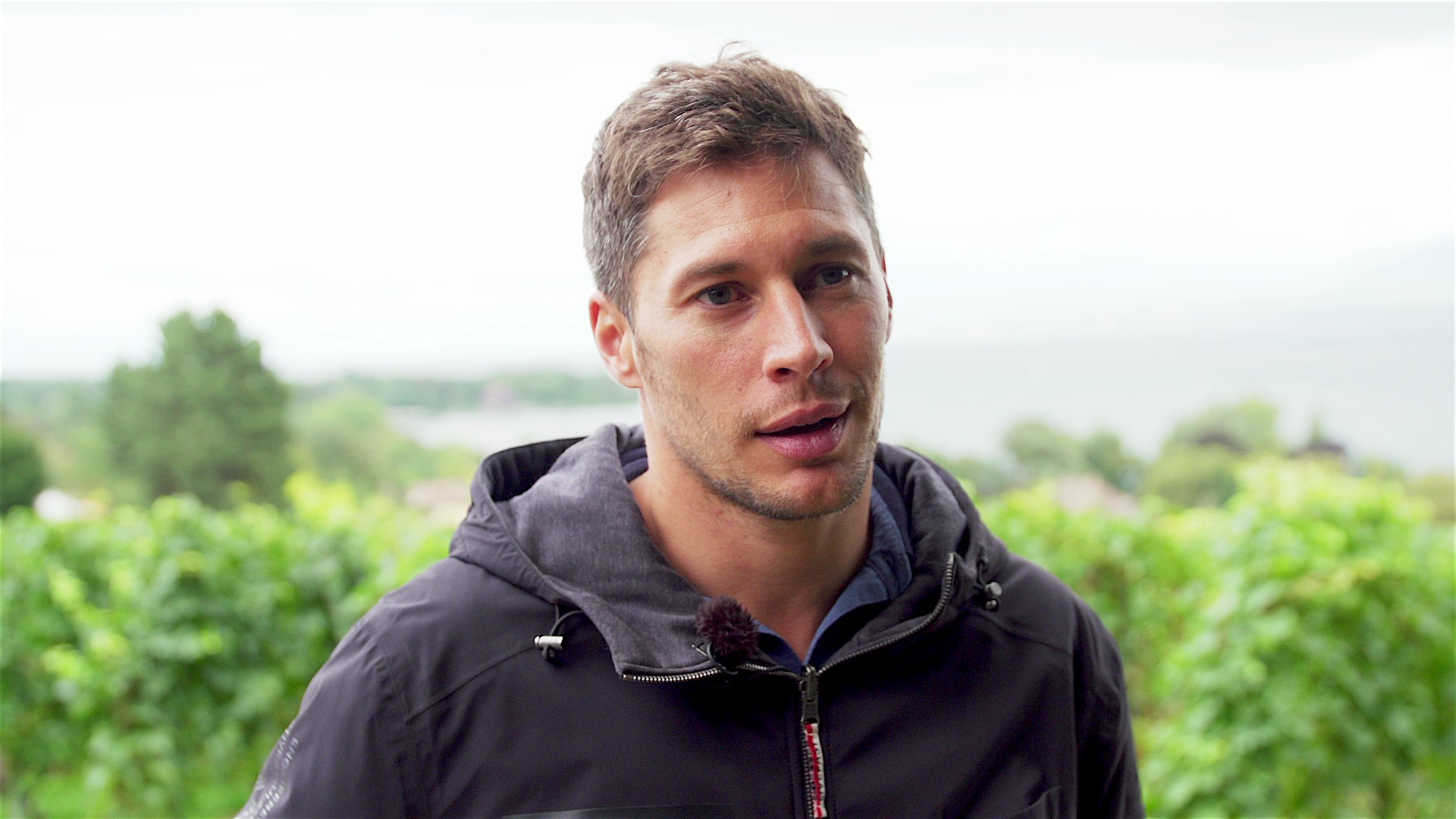 DTM: Besuch bei Loïc Duval (Footage) | Video | Audi MediaCenter